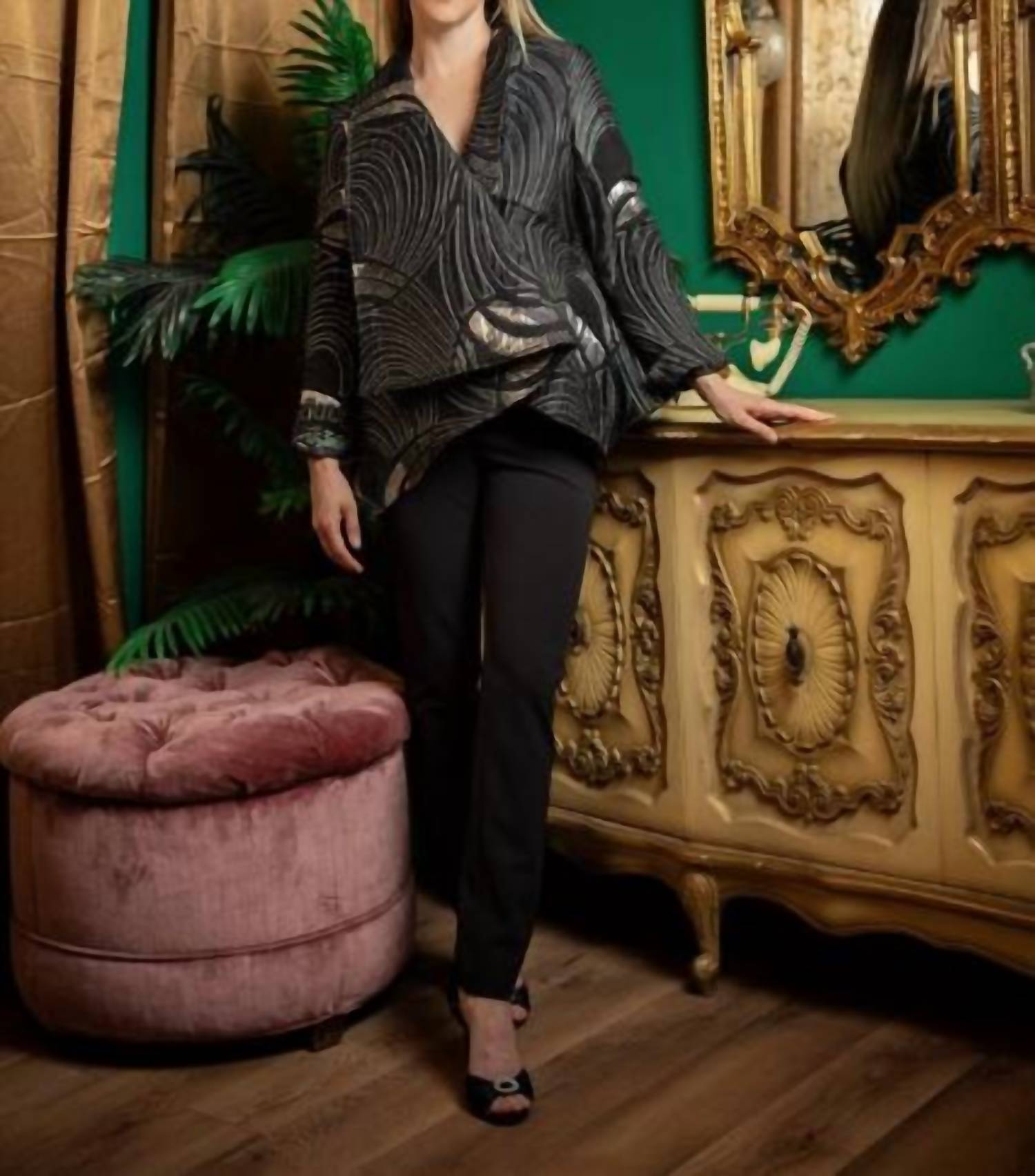 Samuel Dong - 3D brocade jacket black/silver – Snagged & Bagged