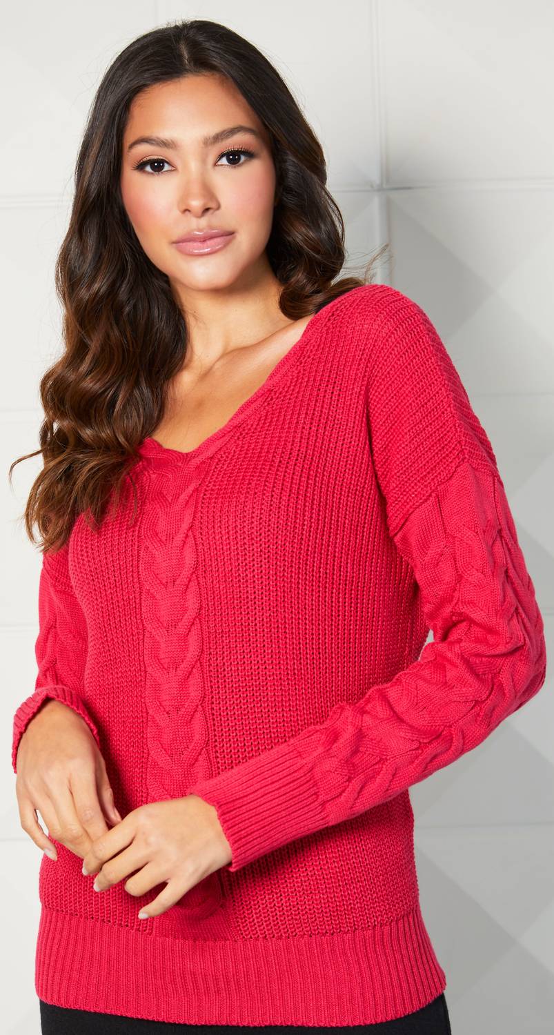 French Kyss - Cable V-Neck Top – Snagged & Bagged