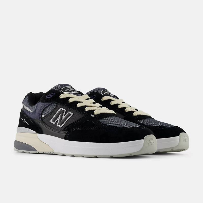 New Balance - Men's Numeric Andrew Reynolds 933 Sneakers – Snagged & Bagged