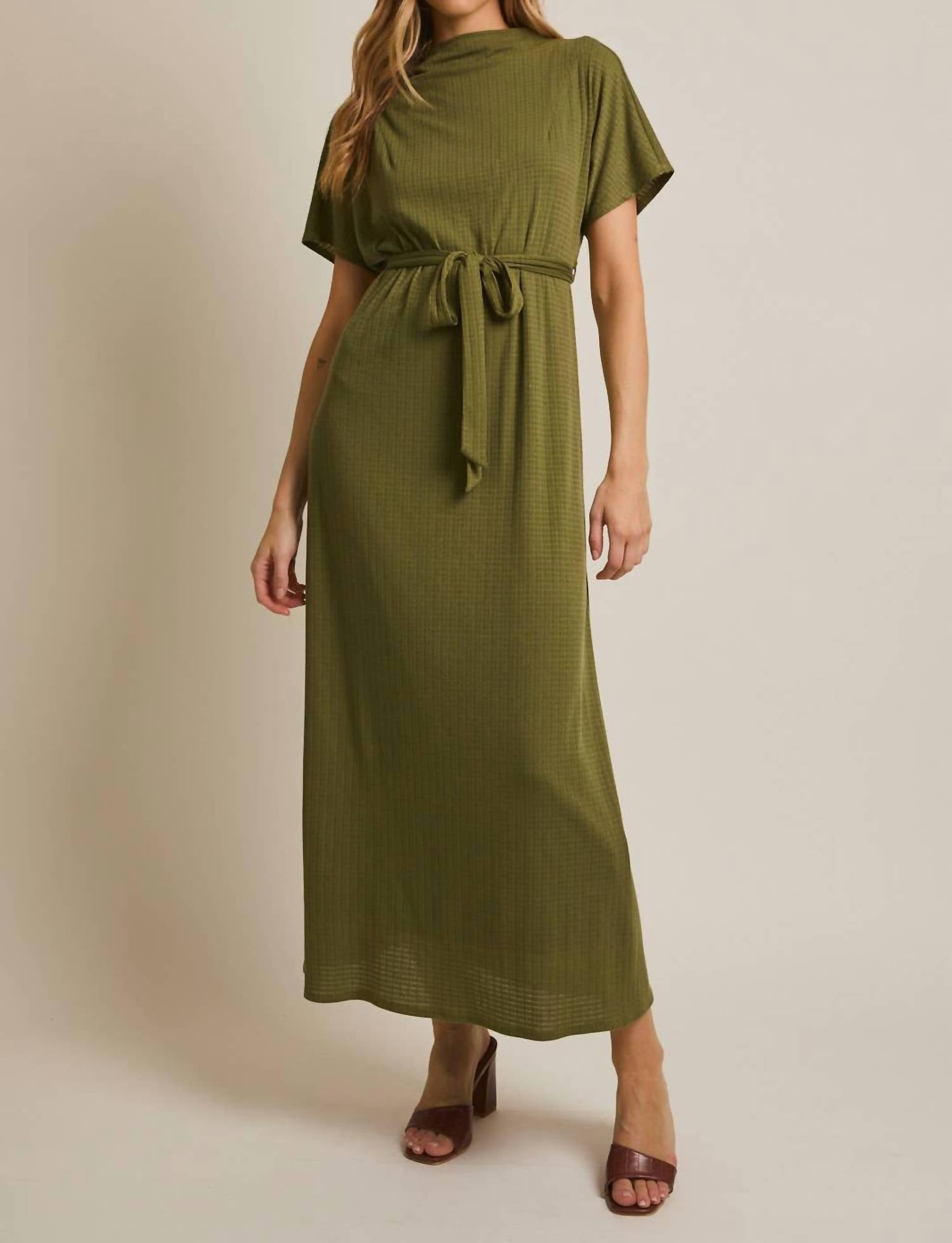 Gilli - Cadence Mock Neck Maxi Dress – Snagged & Bagged