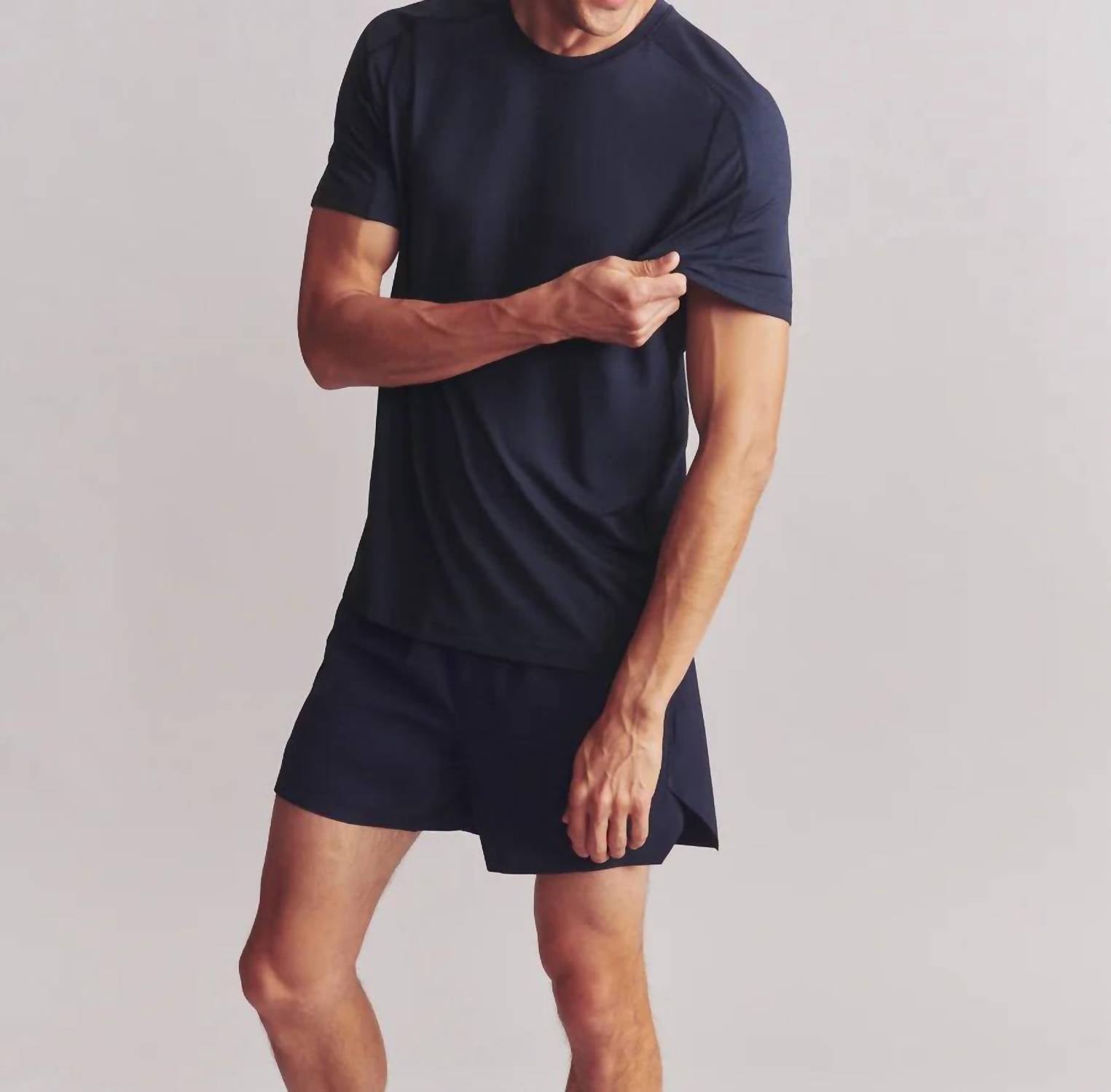 Rhone - Invictus Training Short Sleeve Tee – Snagged & Bagged