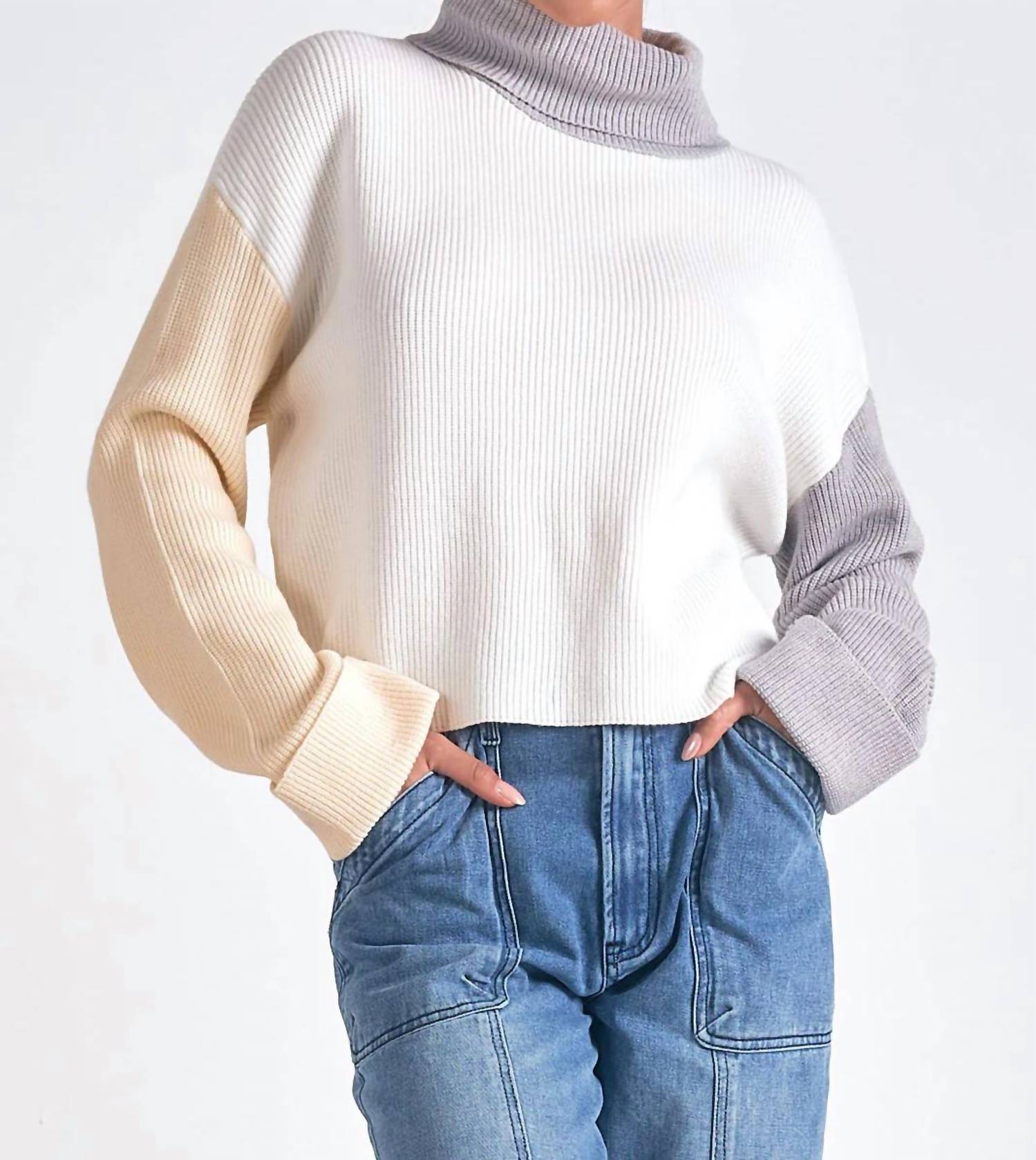 Elan - Boxy Colorblock Turtleneck Sweater Top – Snagged & Bagged