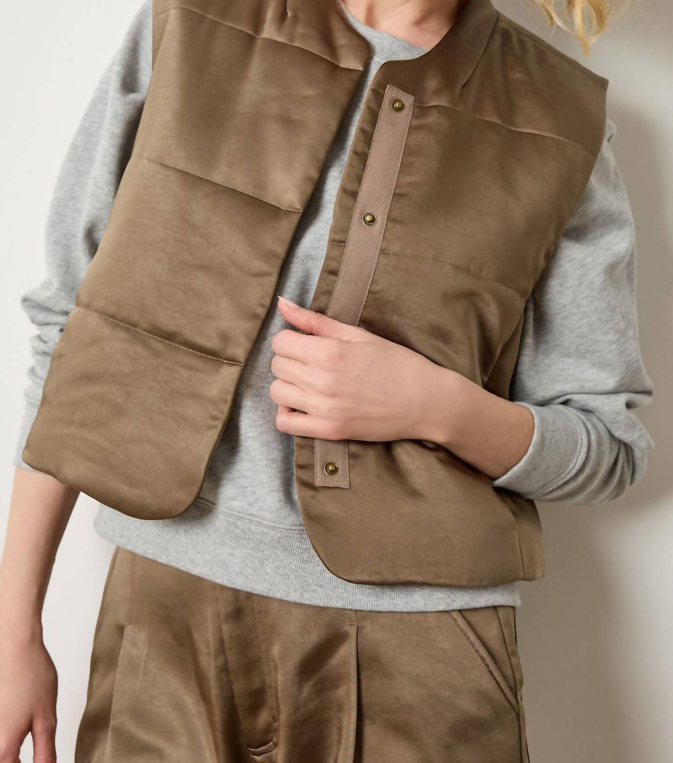 Lilla P - Quilted Satin Vest – Snagged & Bagged