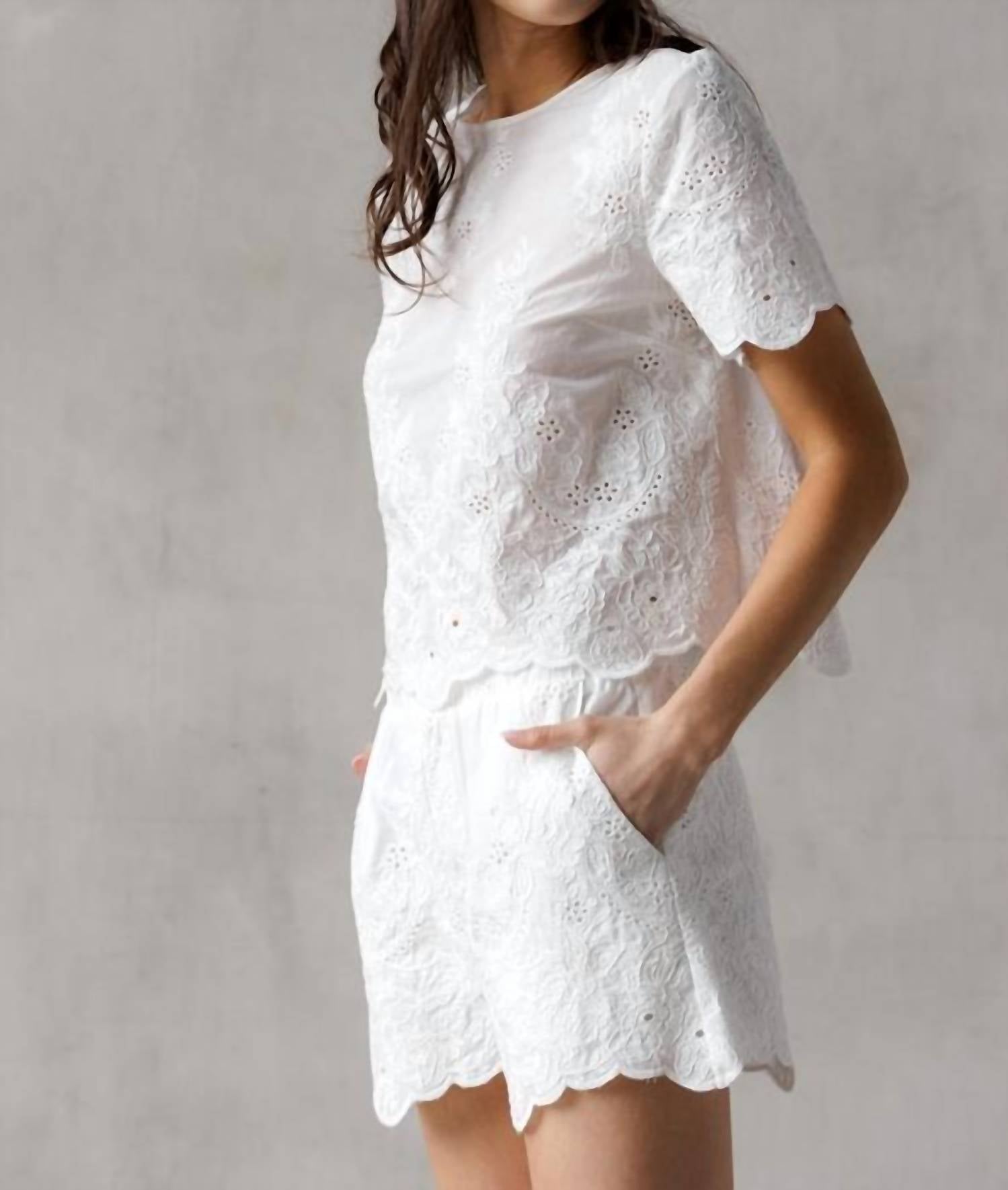 Storia - Floral Embroidered Short Set – Snagged & Bagged