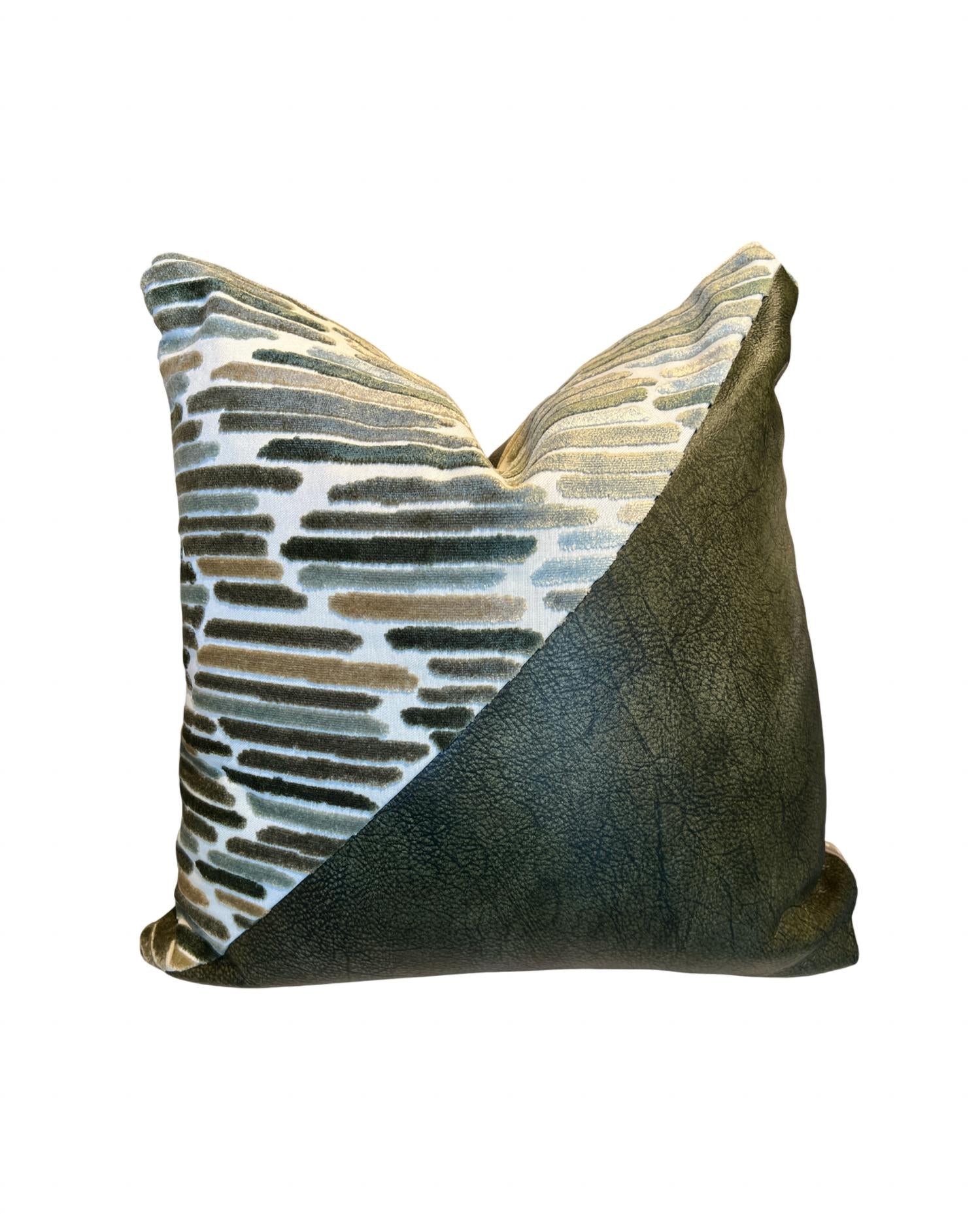 Mickler & Co. - Cassidy Combo Pillow – Snagged & Bagged