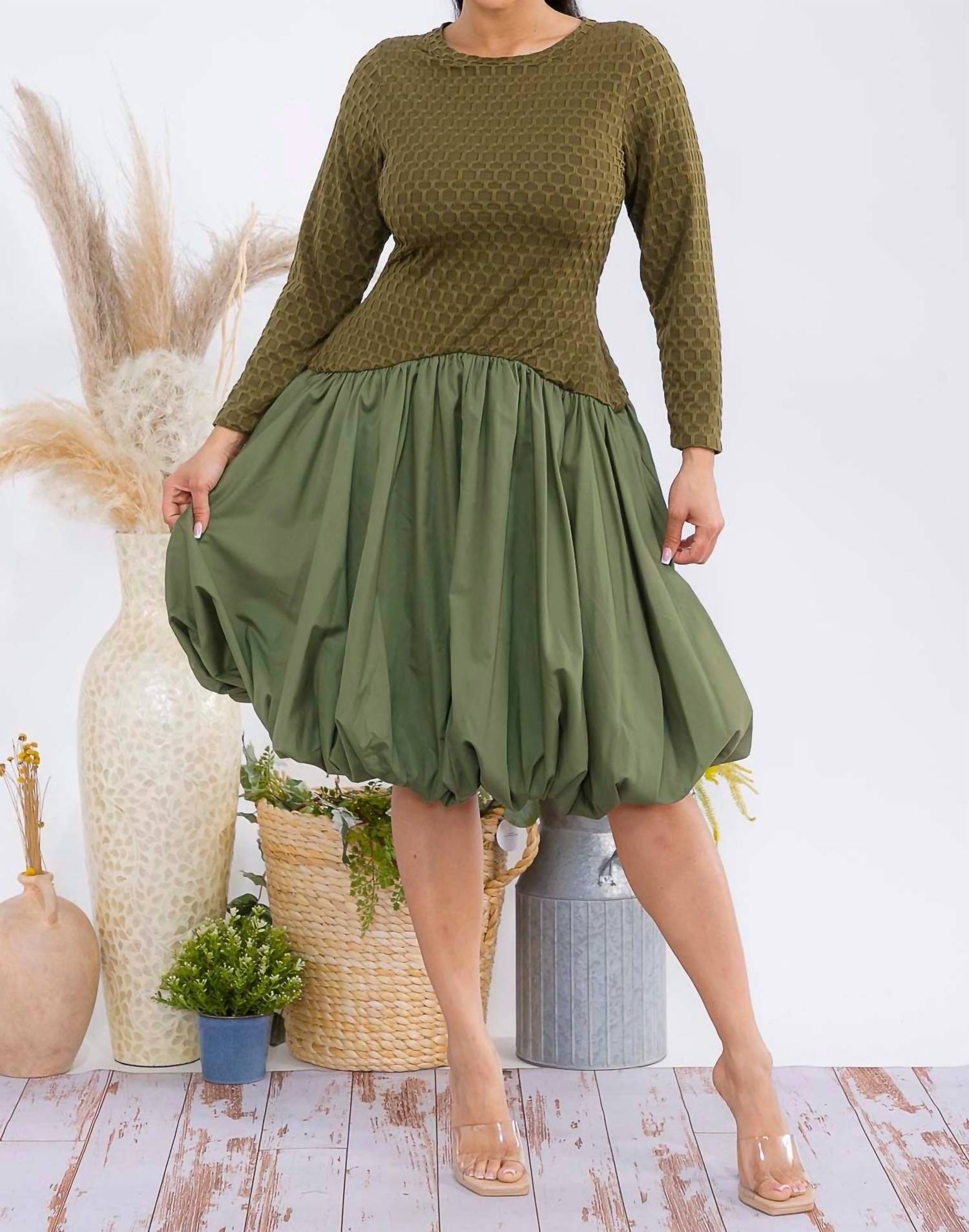 Karen T Design - Balloon Bottom Dress – Snagged & Bagged